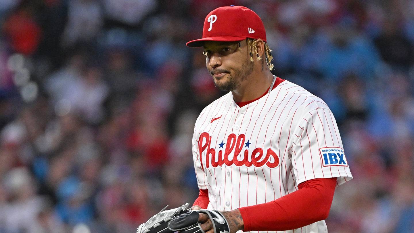 Former Mariners Starter Lands with Angels After Ugly Phillies Exit