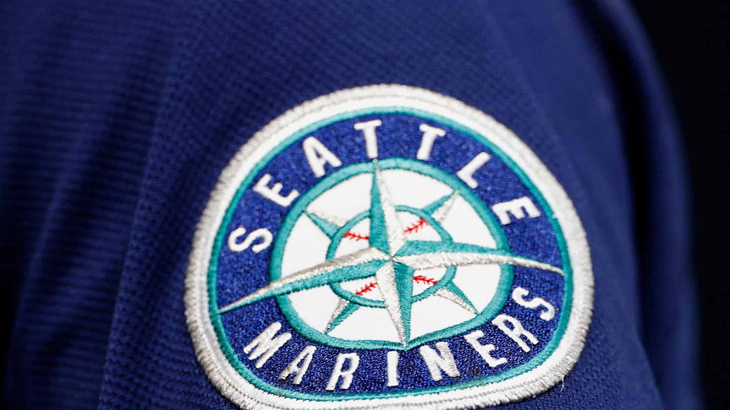 Mariners #25 Prospect - Axel Sanchez