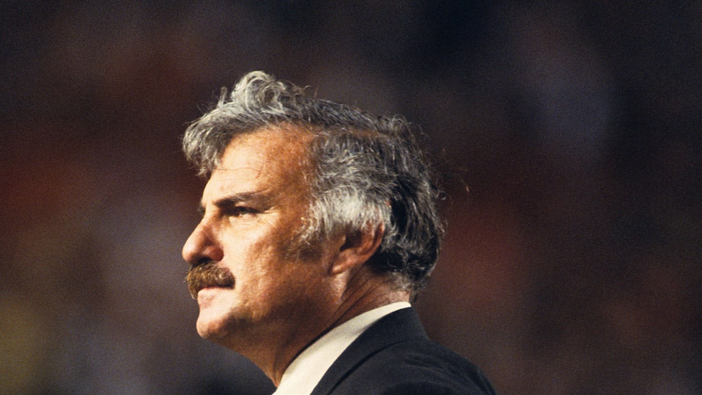 Howard Schnellenberger's vision for the Miami Hurricanes football ...