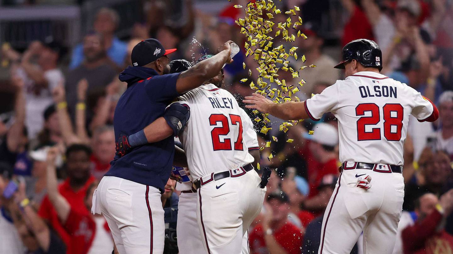 Everything Clicks For Braves Bats Late In Walk-Off Win Over Mets