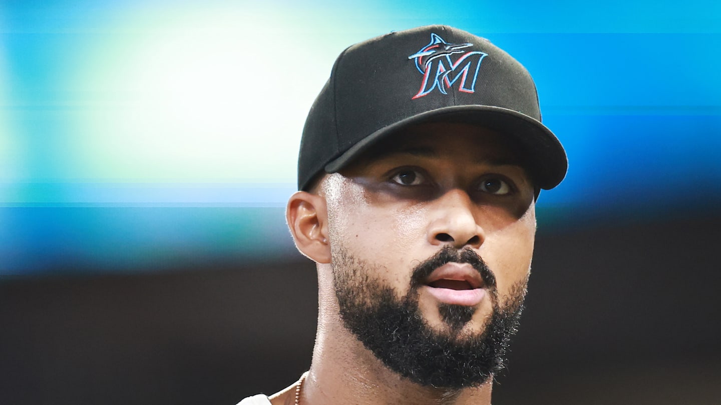 Red Sox Reportedly Eyeing Former Cy Young Winner Before Trade Deadline