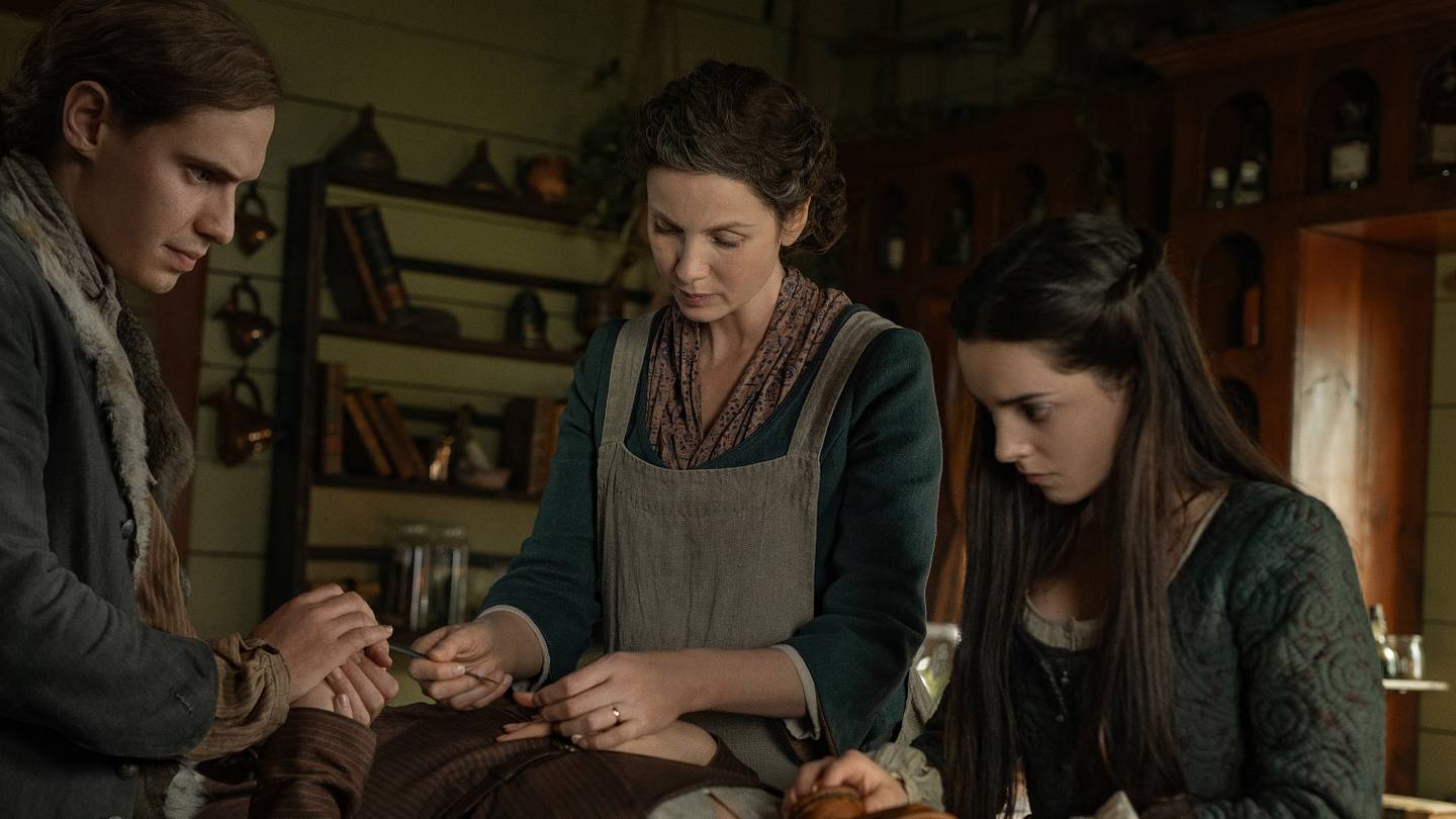 How Outlander is overcoming its "Game of Thrones situation" in season 8