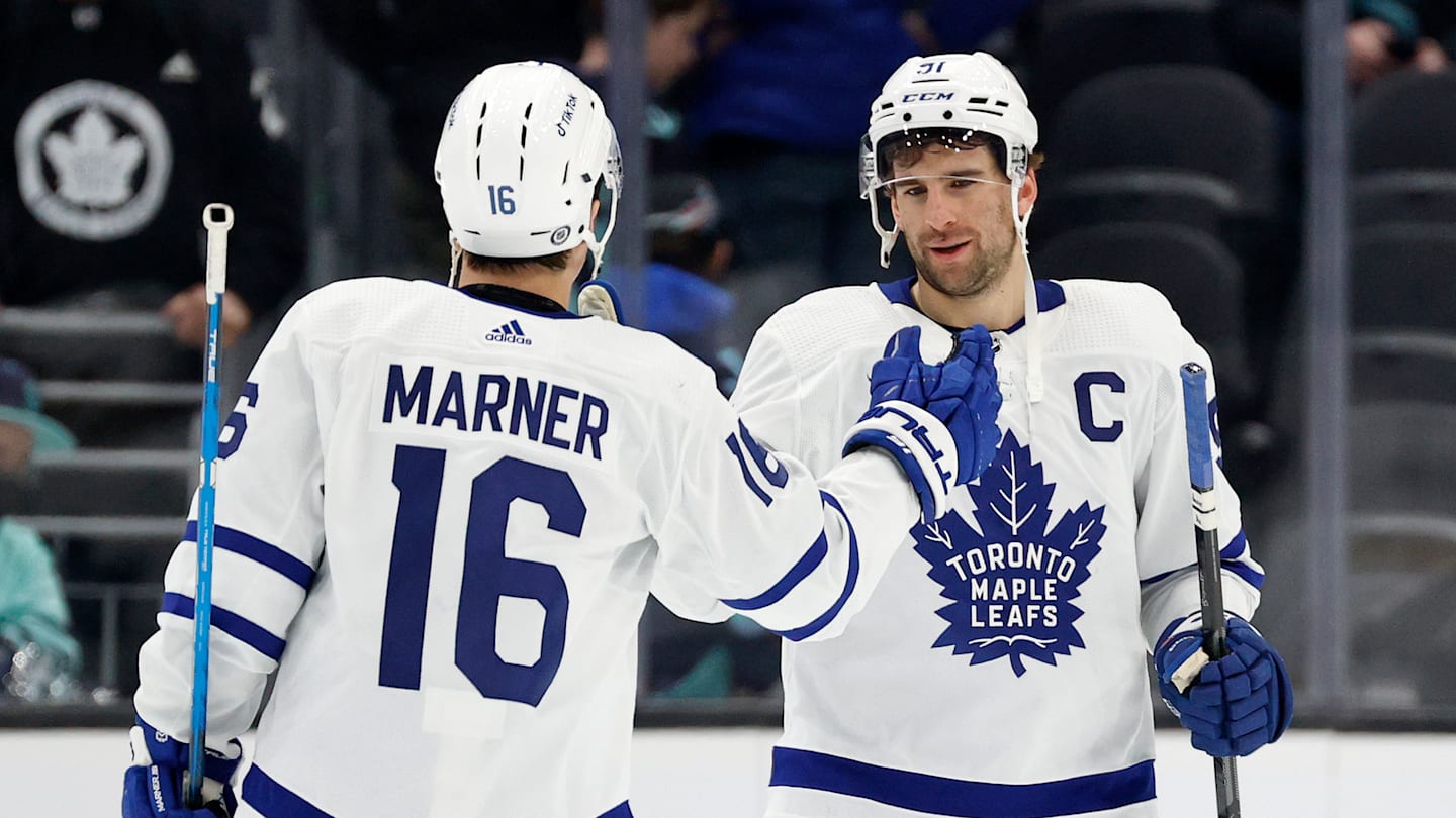 Mitch Marner vs. John Tavares: Who should stay?