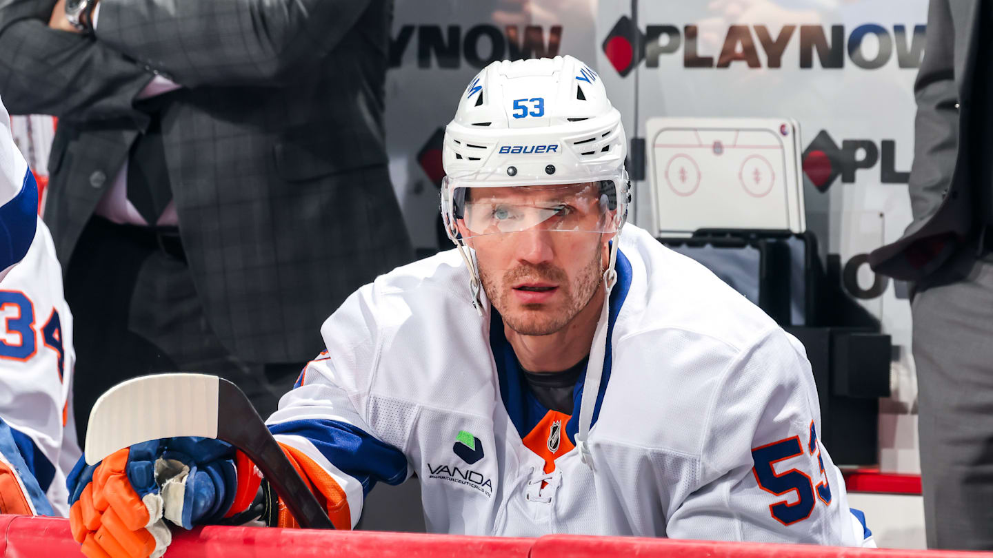 The Islander who never left: how Casey Cizikas became untouchable