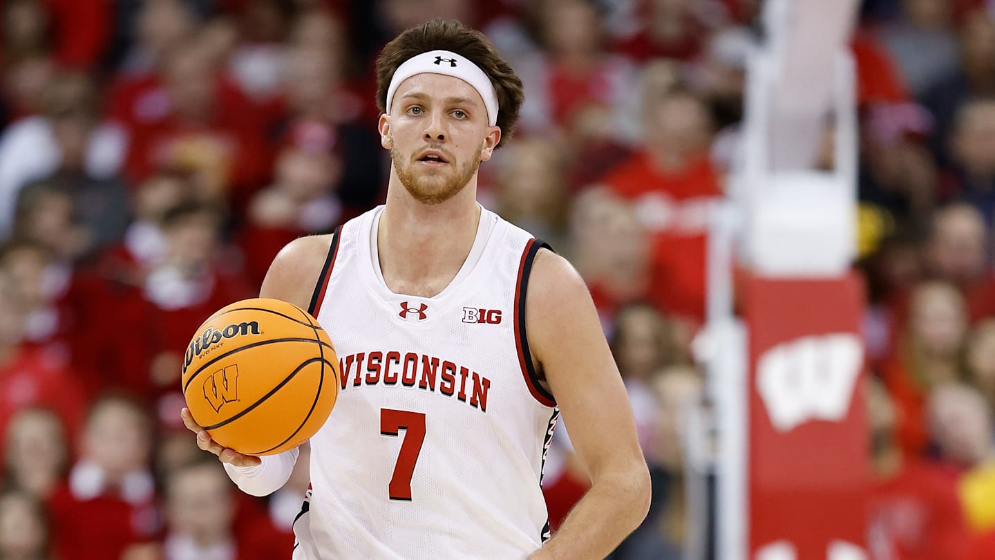 Will Wisconsin jump back into the AP Top 25 after beating Iowa by over ...