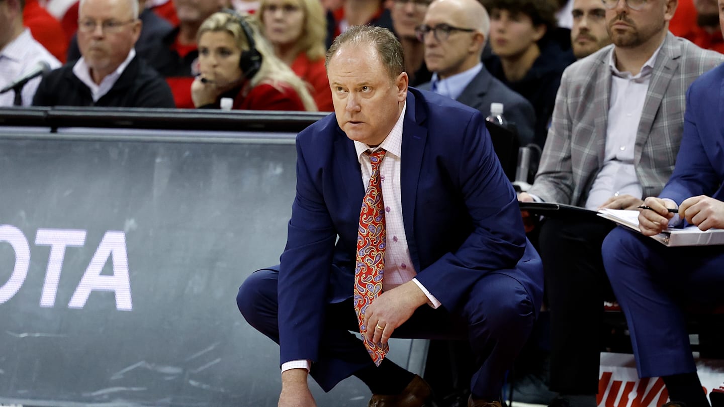 Greg Gard scouting 2026 7-footer drawing national attention