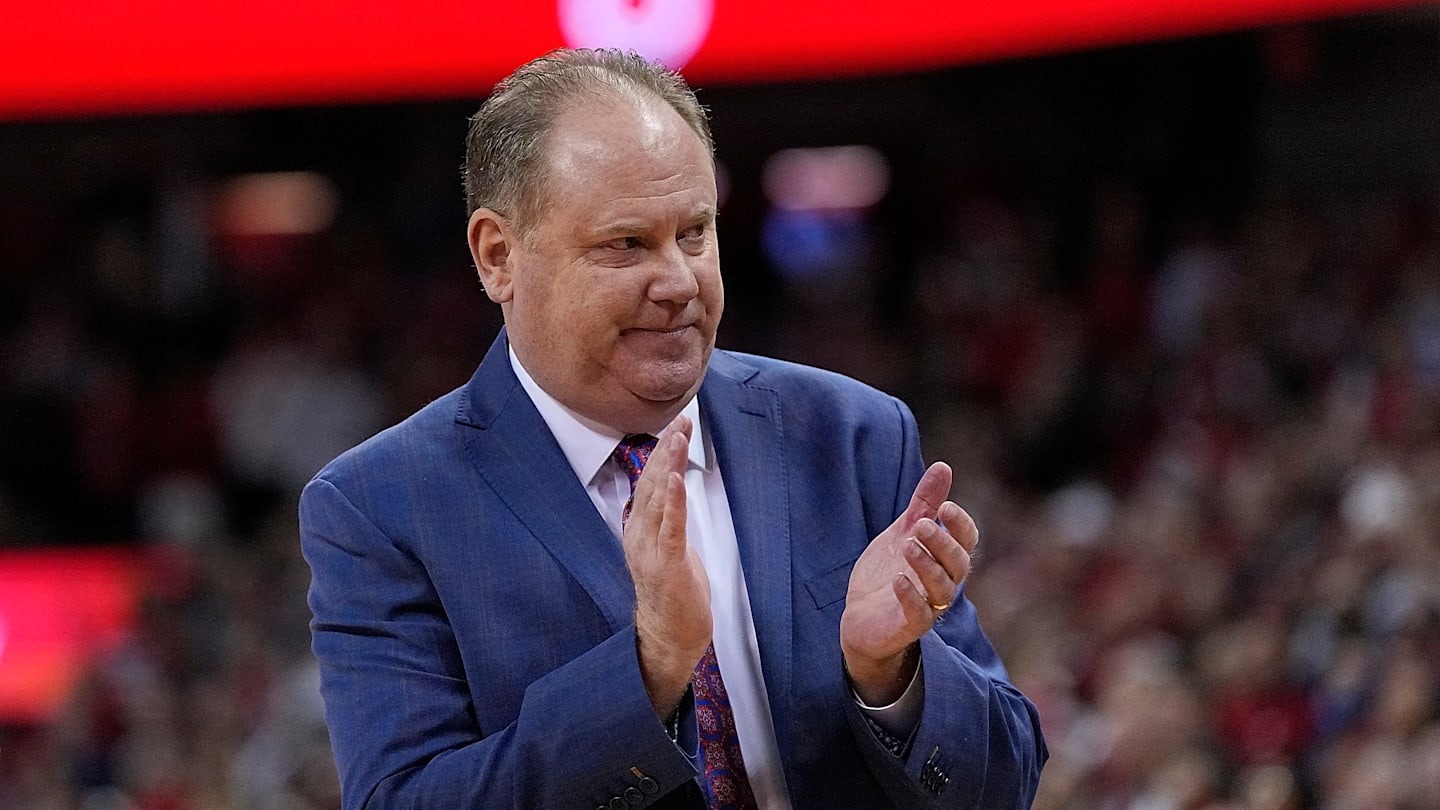 Greg Gard offers 4-star big man who just jumped 147 spots in the rankings