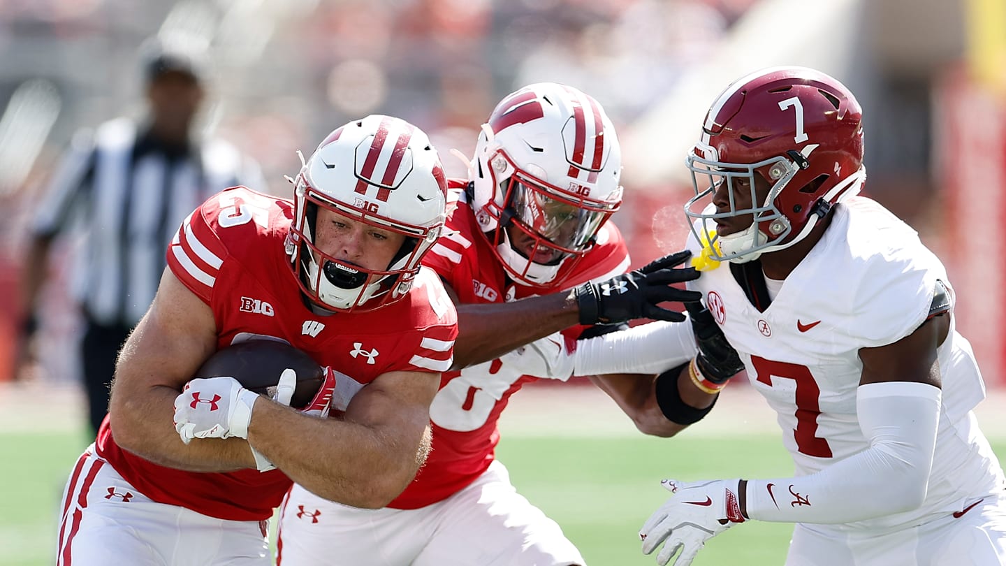Vegas' opening Wisconsin vs. Alabama odds isn't providing much hope for ...