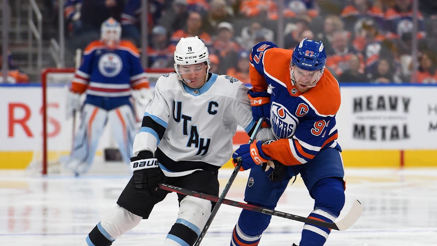 Connor McDavid sets an NHL first in Oilers' 7-1 drubbing of Utah