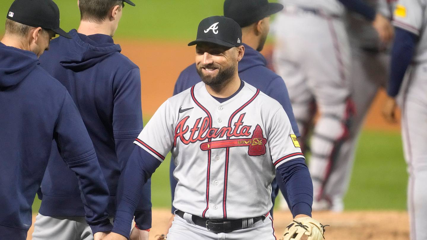 Braves open final homestand of regular season against Cubs