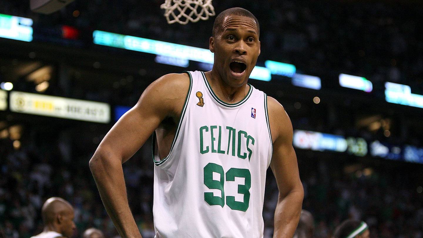 Boston Celtics' history with mid-season free agent additions reveals ...