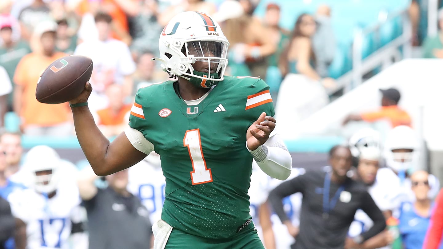 Miami Hurricanes QB commit sends strong message to recruiters