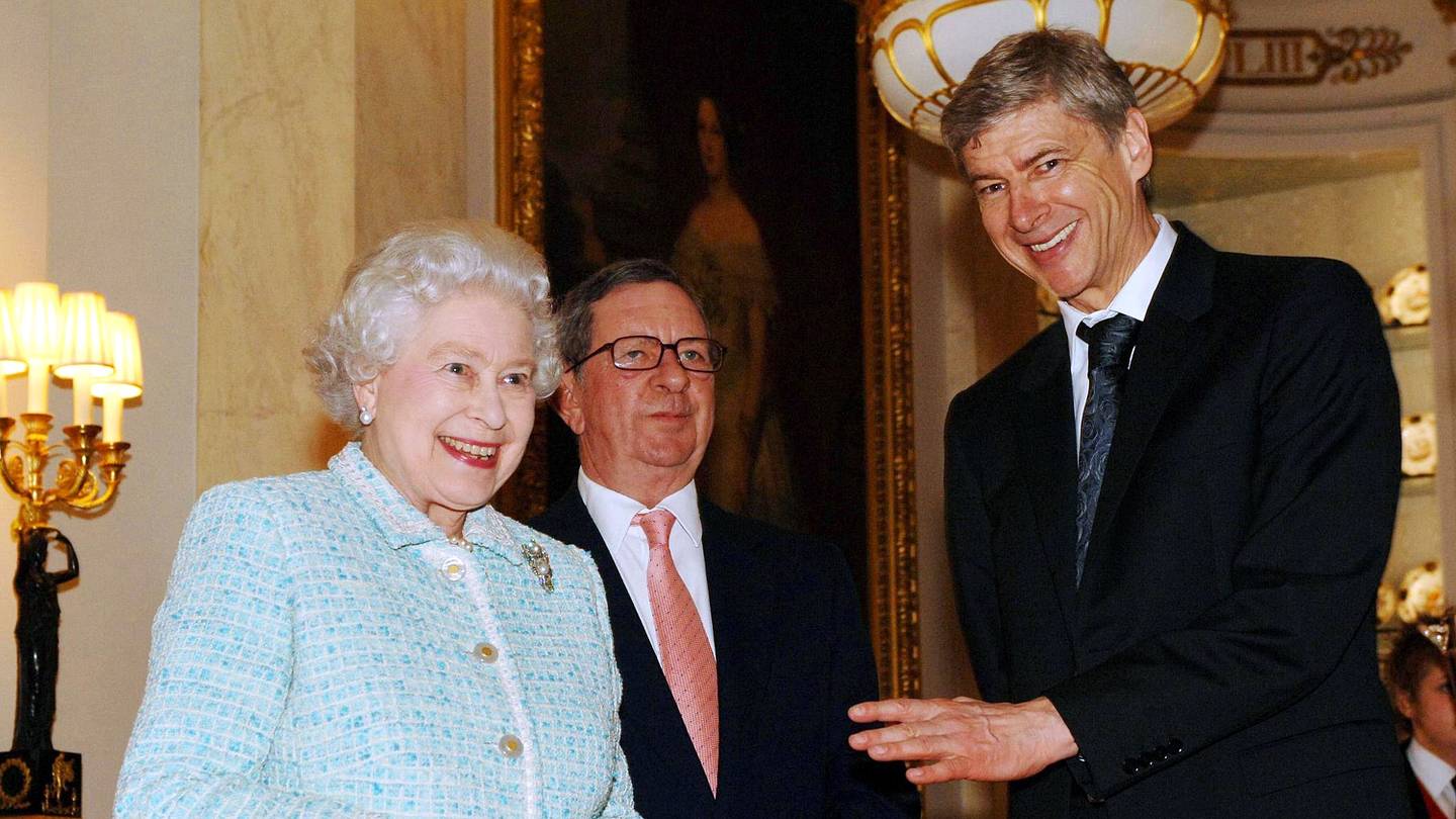 Who are the most famous Arsenal supporters?