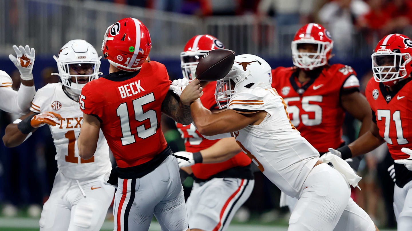 Carson Beck’s College Football Playoff absence might give Georgia a ...
