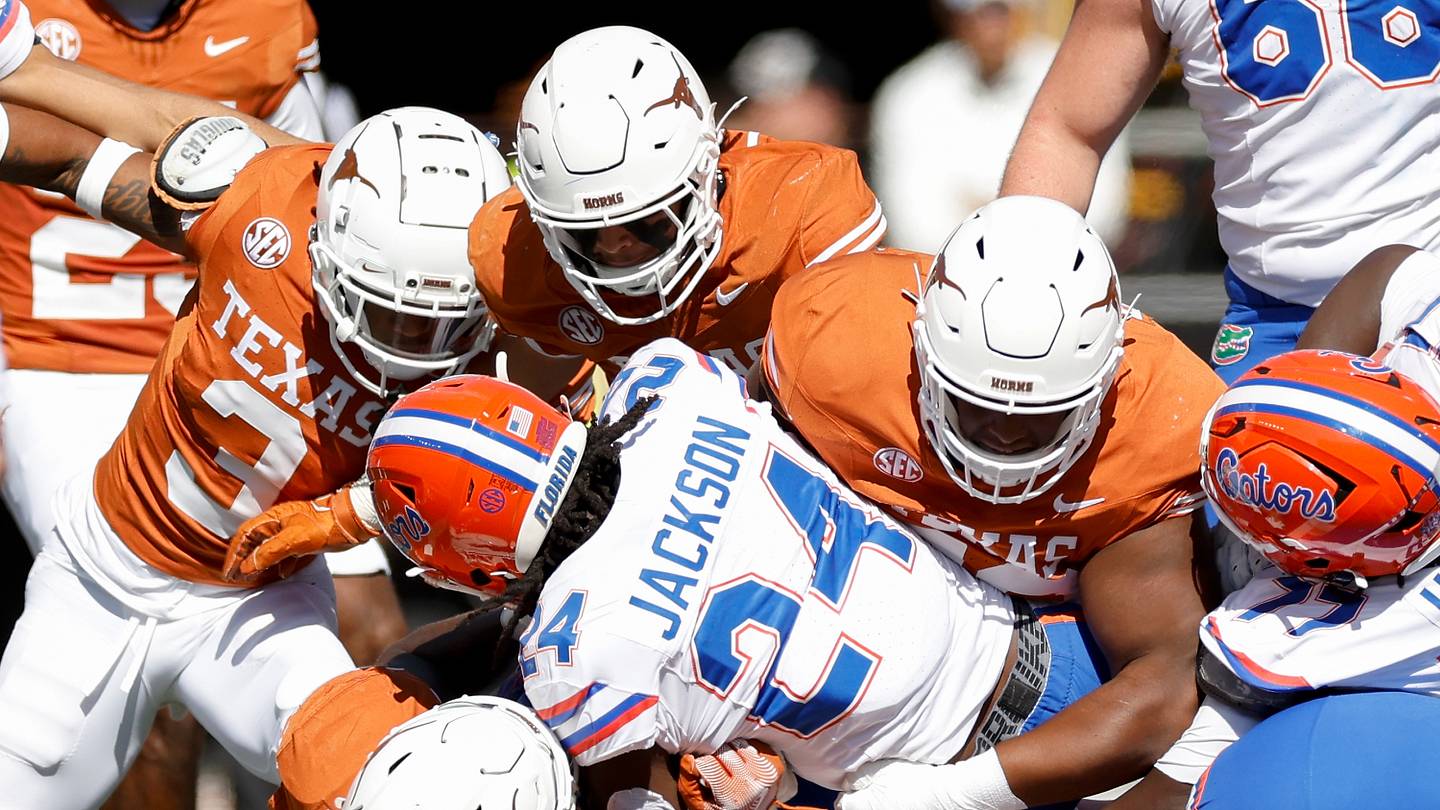 Texas coach drops one of his simple, game-changing offensive goals ...