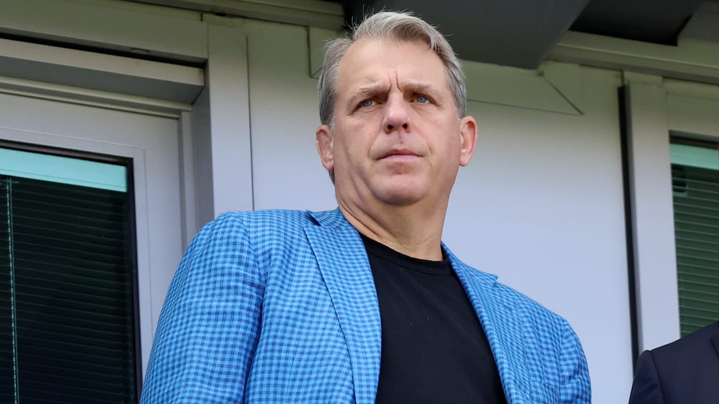 Chelsea in talks to agree £15 million deal right now