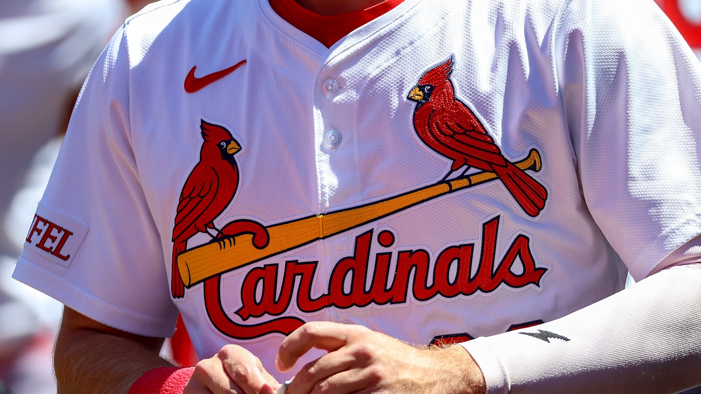 The St. Louis Cardinals City Connect uniform has leaked and reviews are not great