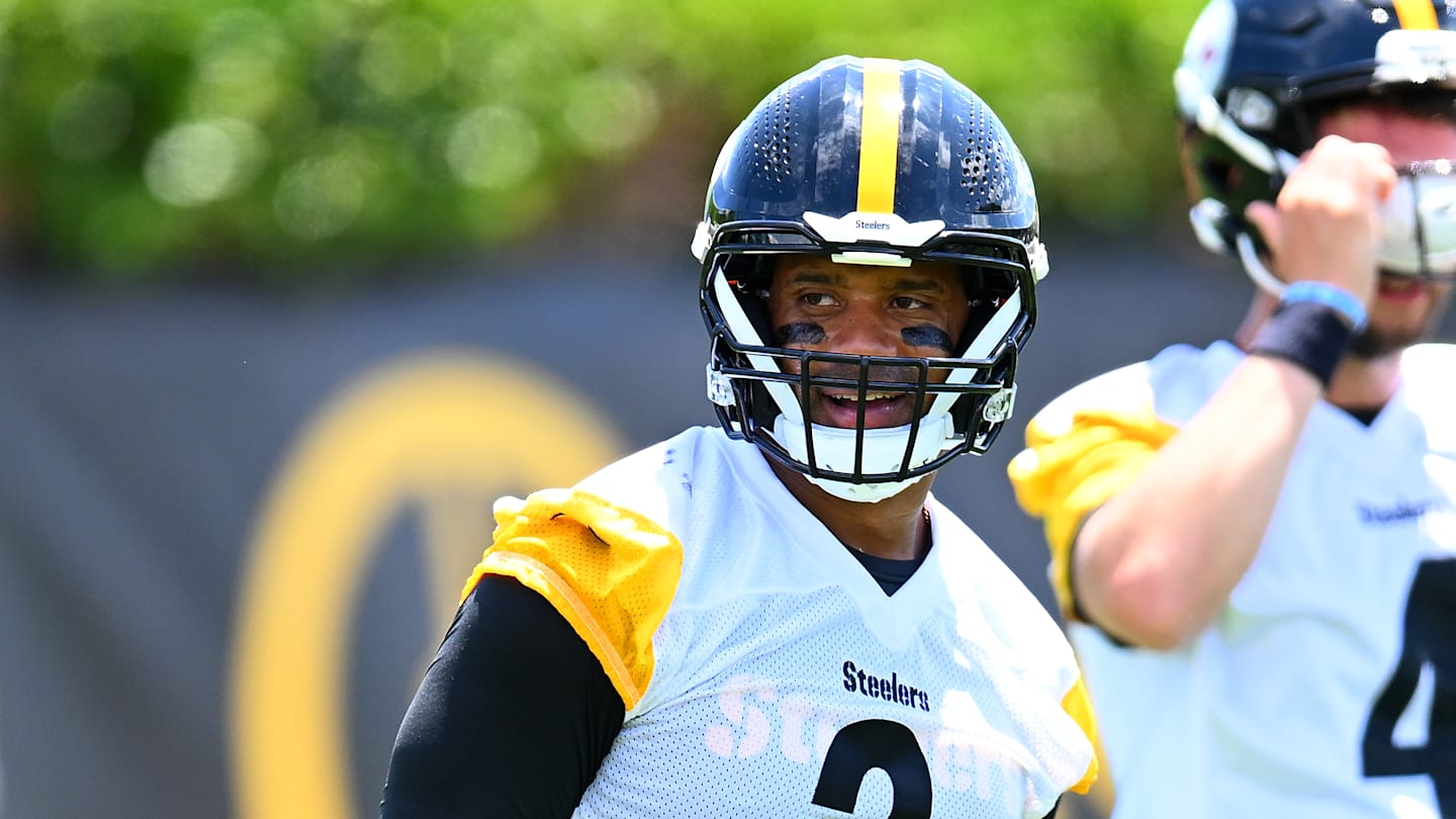 Former QB Russell Wilson continues the eye-rolling dialogue with Steelers