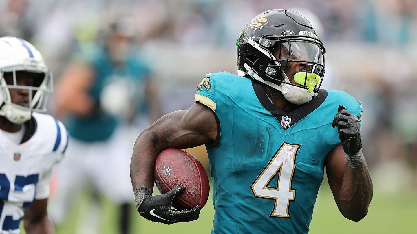 One crucial thing keeps Tank Bigsby from becoming the Jaguars' top ...