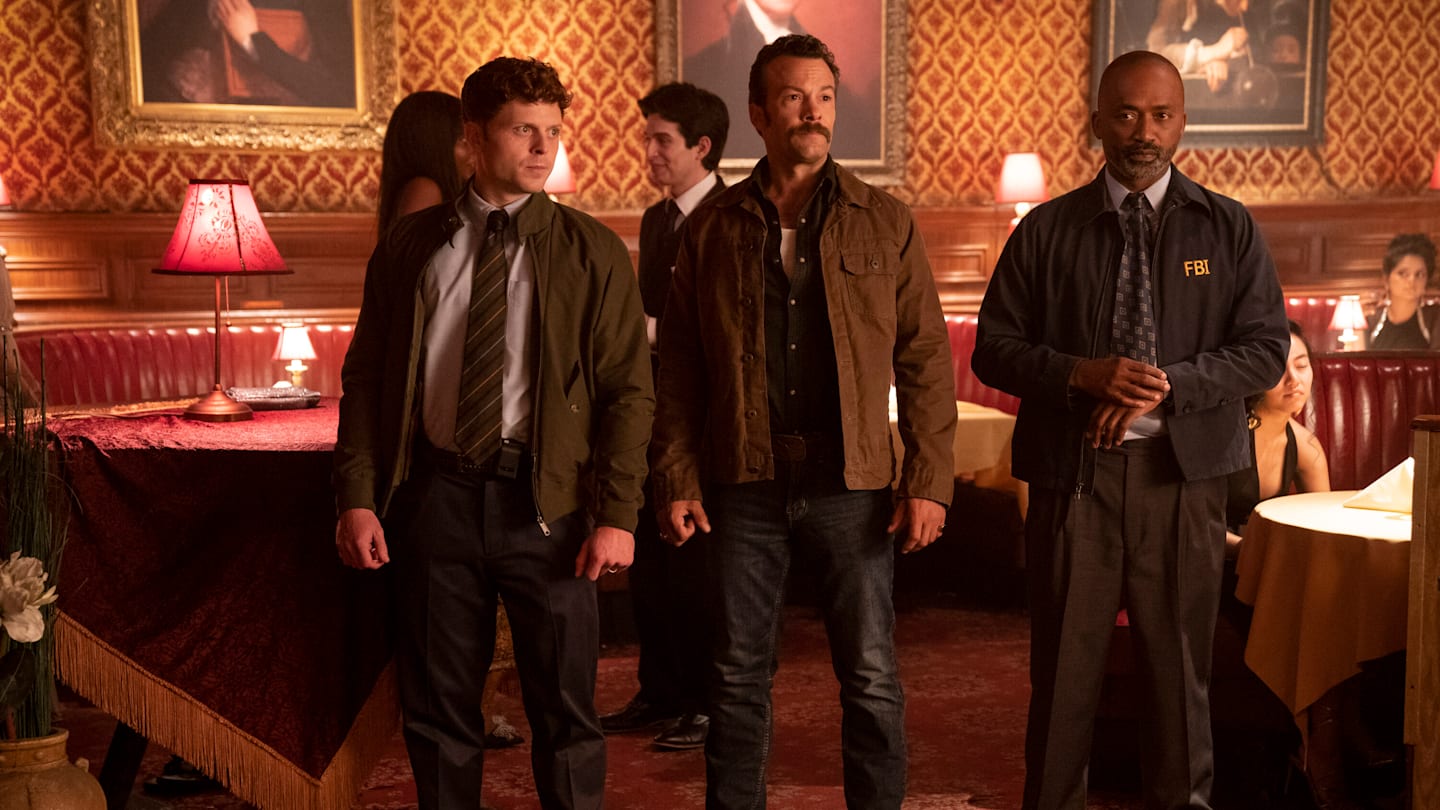 What's on TV tonight, Nov. 25, 2025? (ABC, CBS, NBC, FOX, The CW)