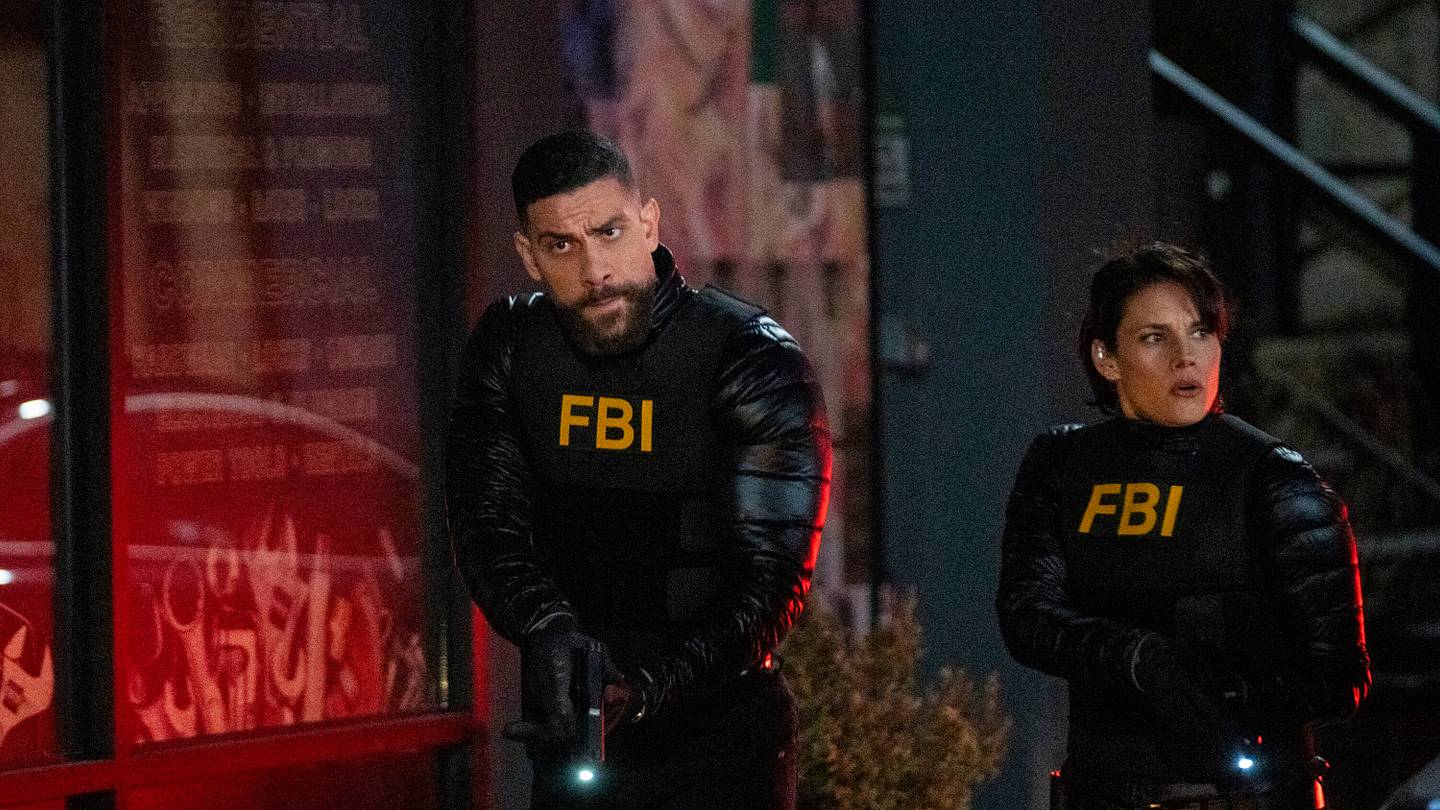 FBI preview puts OA and girlfriend Gemma in danger while onboard a train