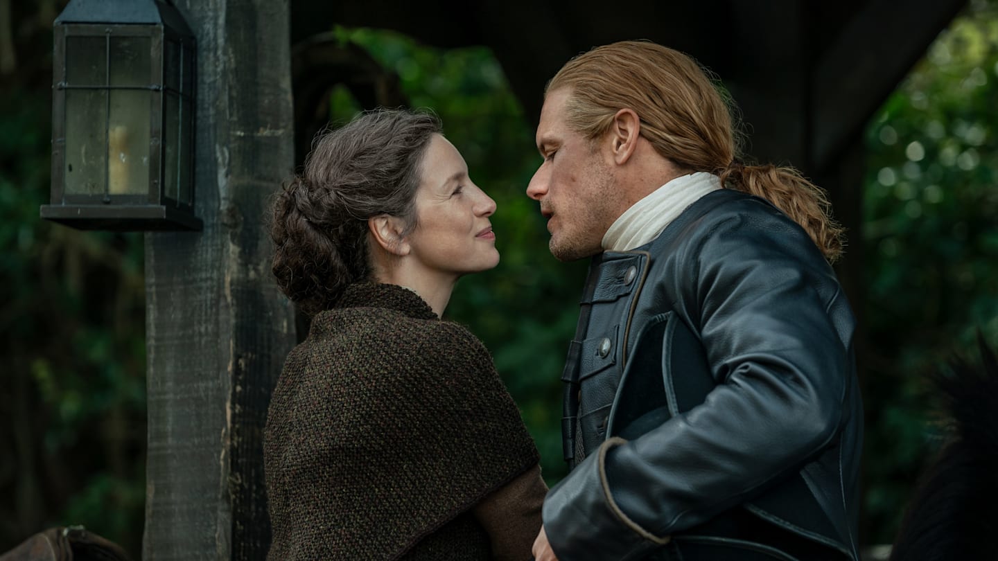 Outlander parents guide: This romance time travel drama is definitely ...