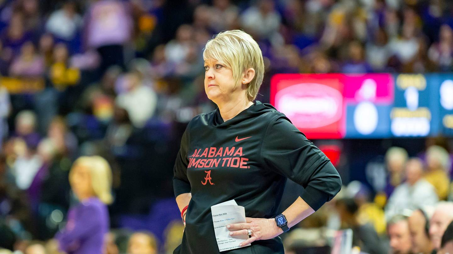 Kristy Curry had 'no words' after Alabama women's basketball ...