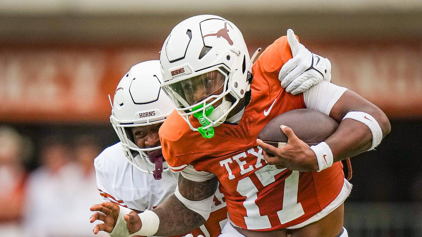 Former Texas RB Savion Red transfers to Nevada