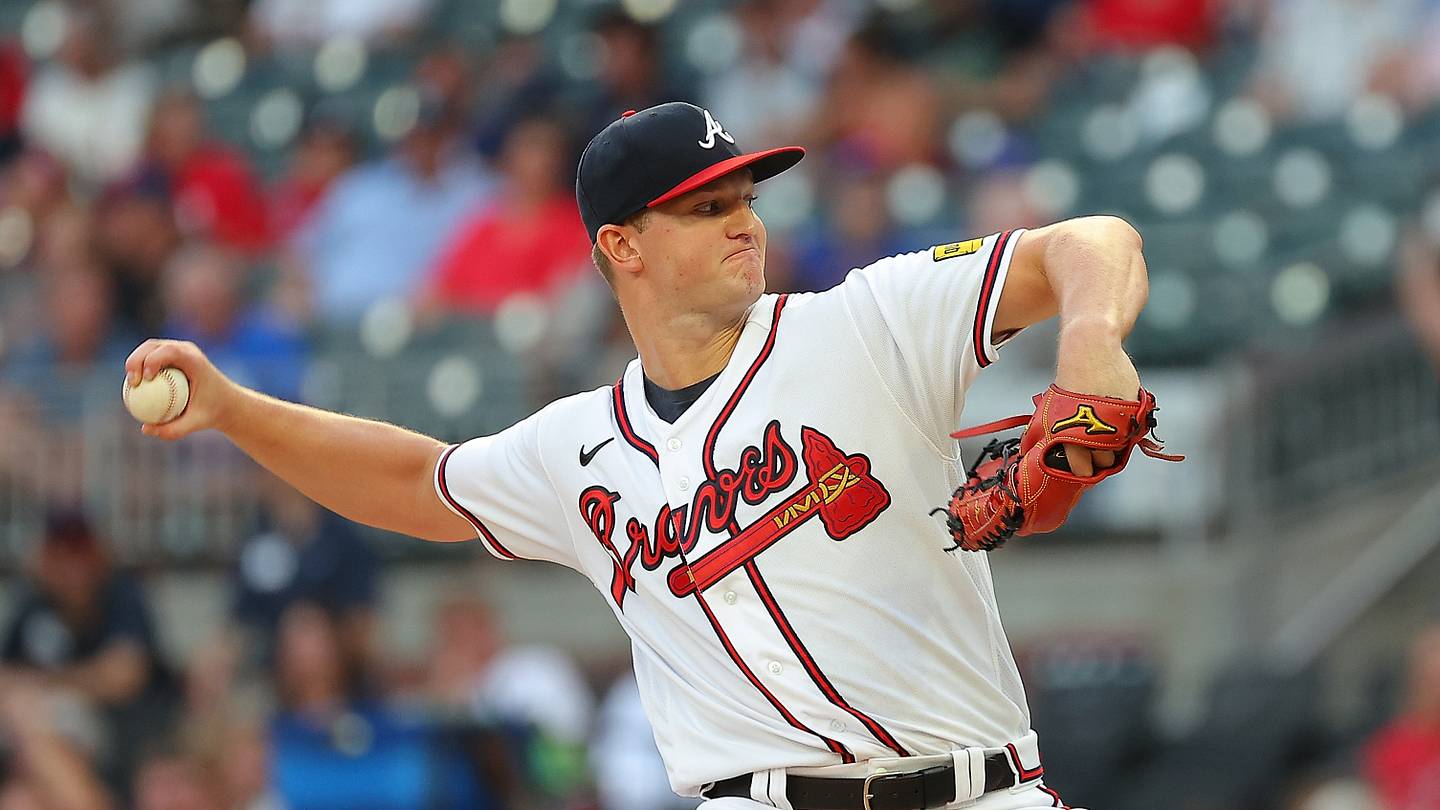Nationals sign former division rival pitcher after 2024 bullpen resurgence