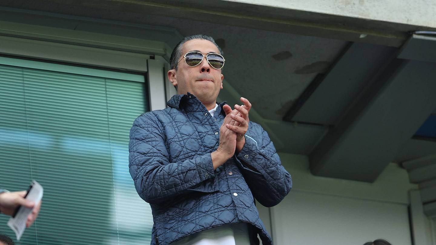 Maresca clarifies Chelsea hierarchy's decision to enter dressing room ...