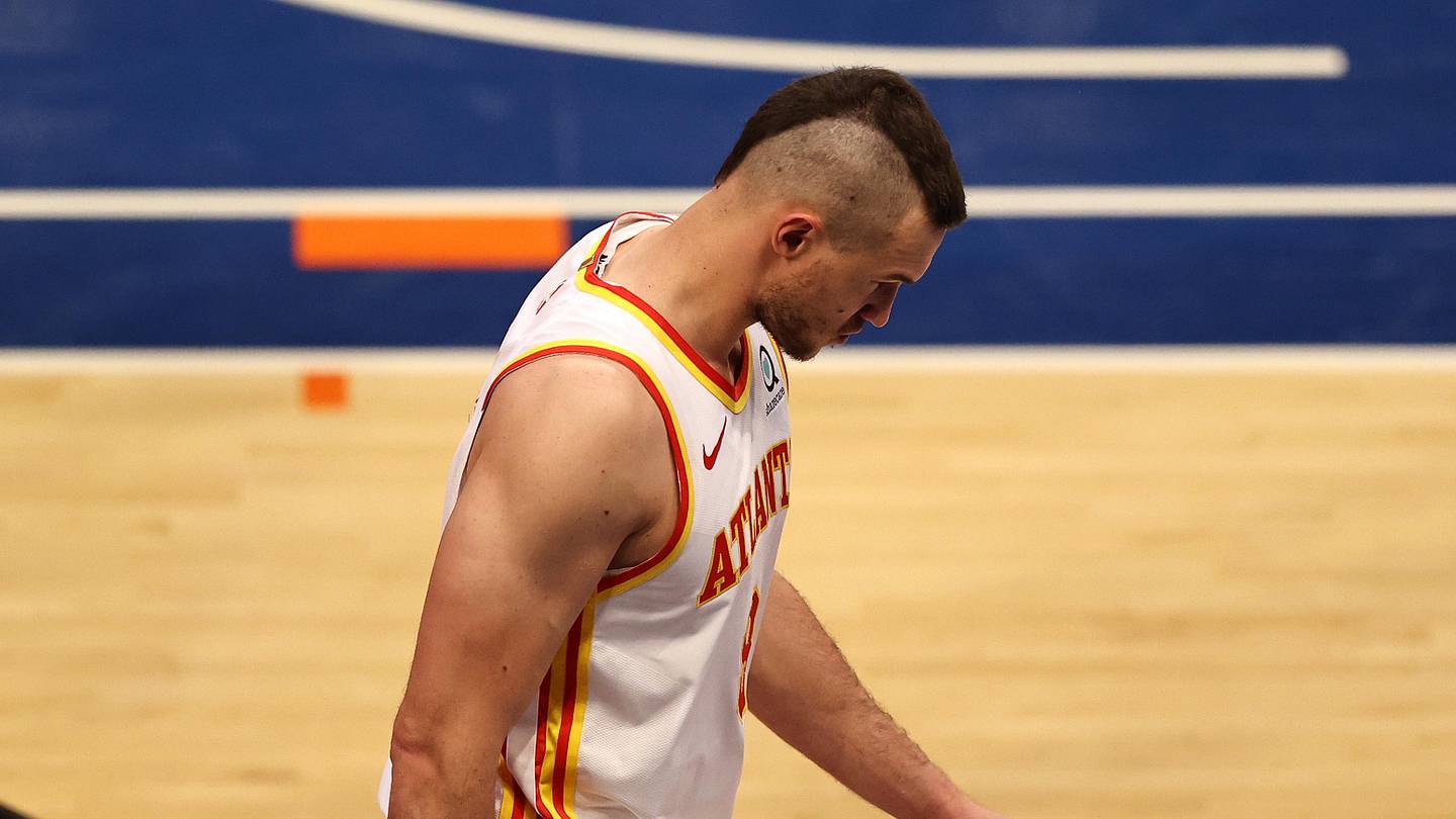 Former Hawks forward finally makes move fans thought already happened