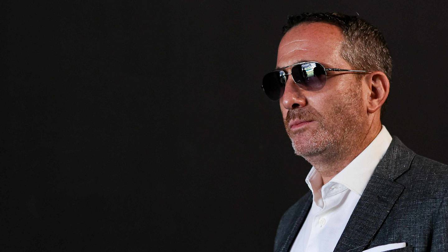Howie Roseman's free agent decision could flip Eagles' 2026 season on ...
