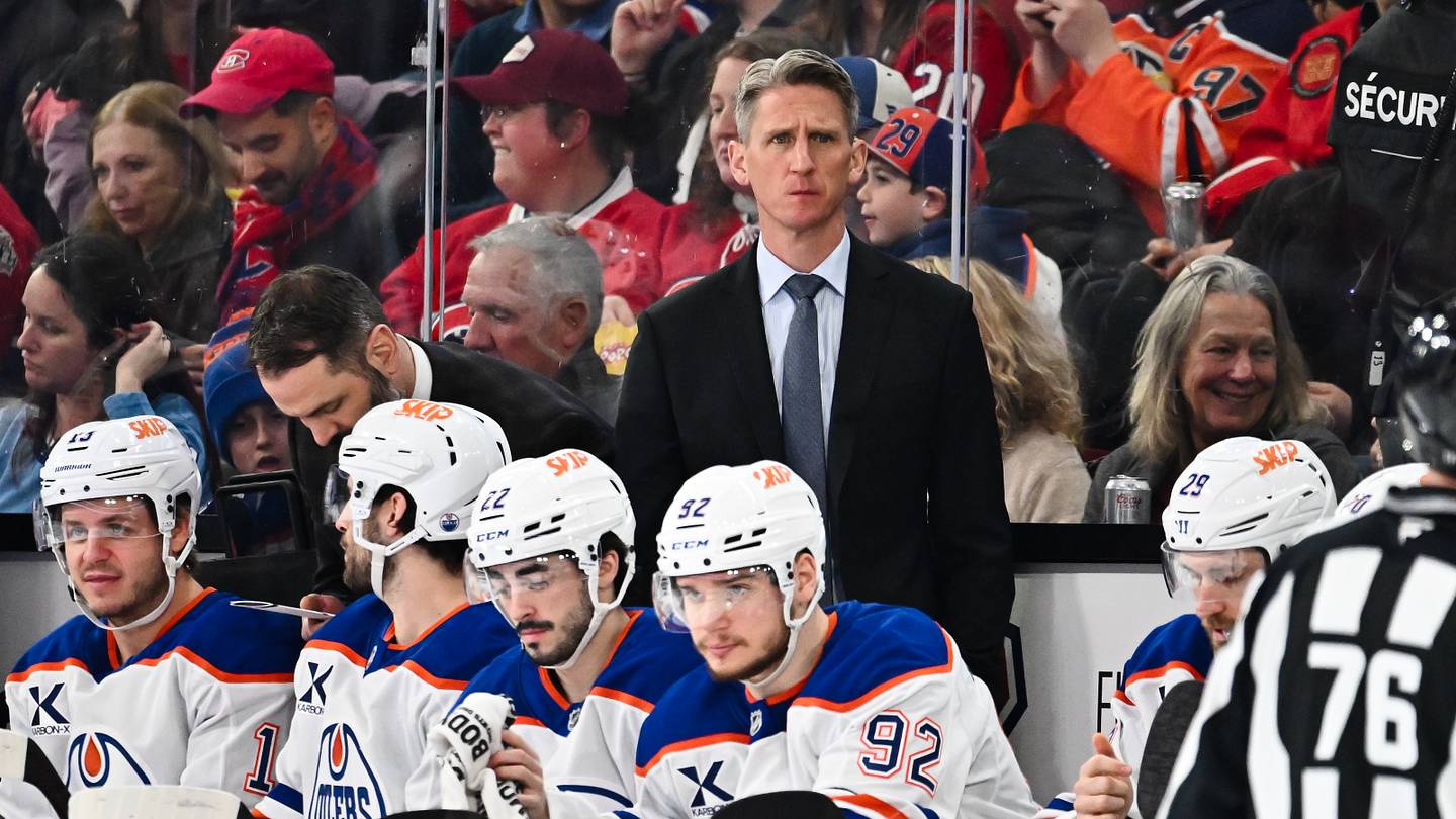 Oilers coach make stance crystal clear defending former Bruins ...