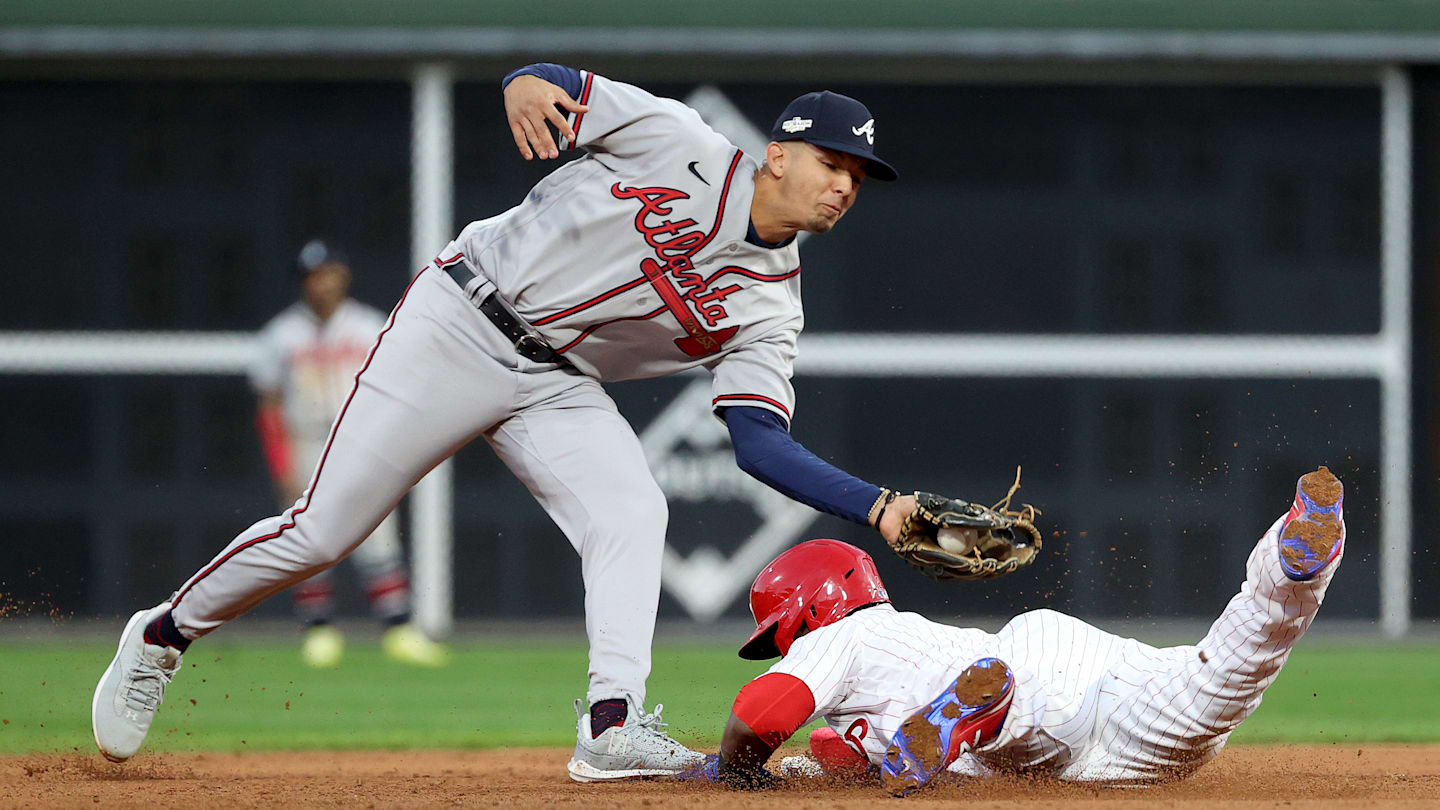 Atlanta Braves: Looking at Key Roster Competitions in Spring Training