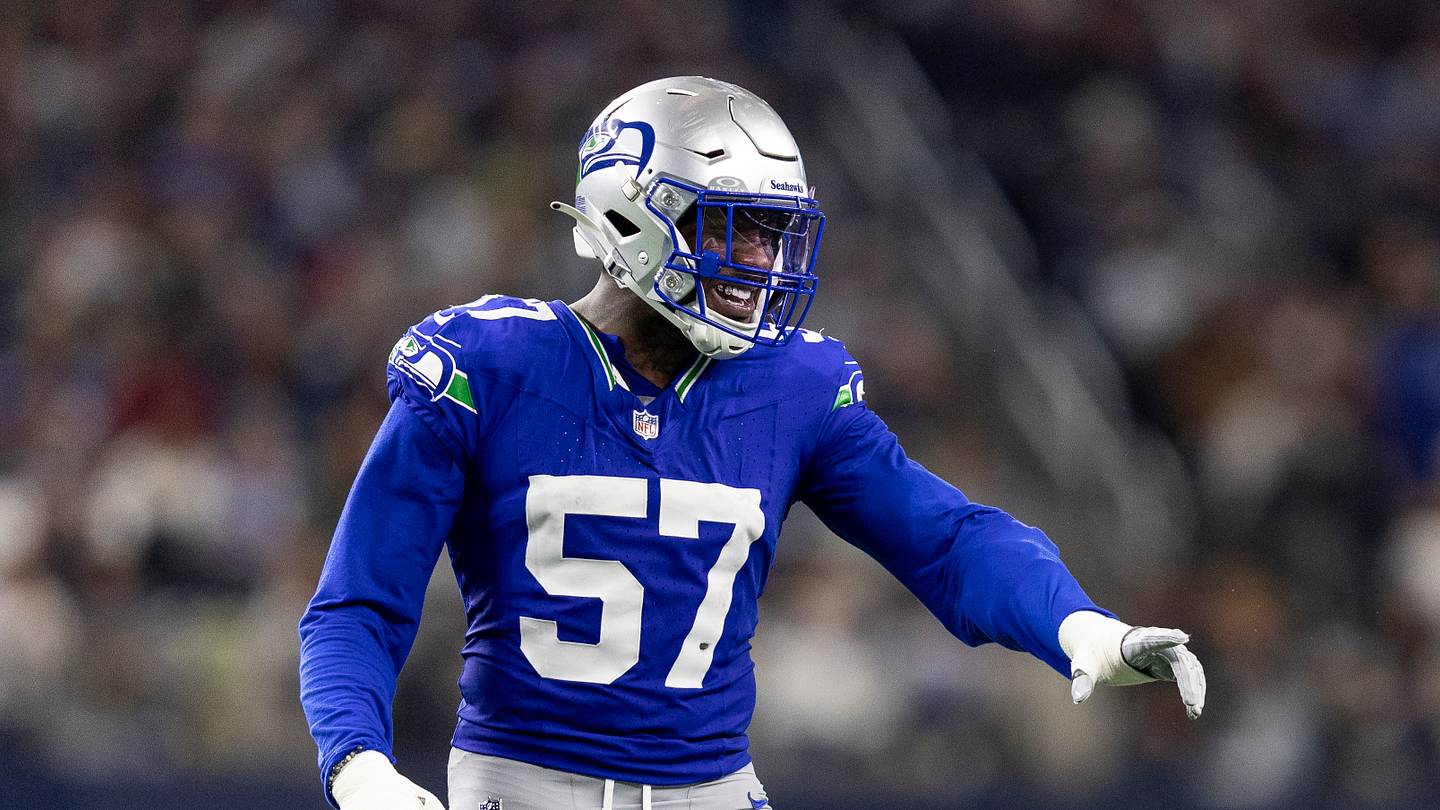 No, the KC Chiefs shouldn't sign Frank Clark for the Super Bowl