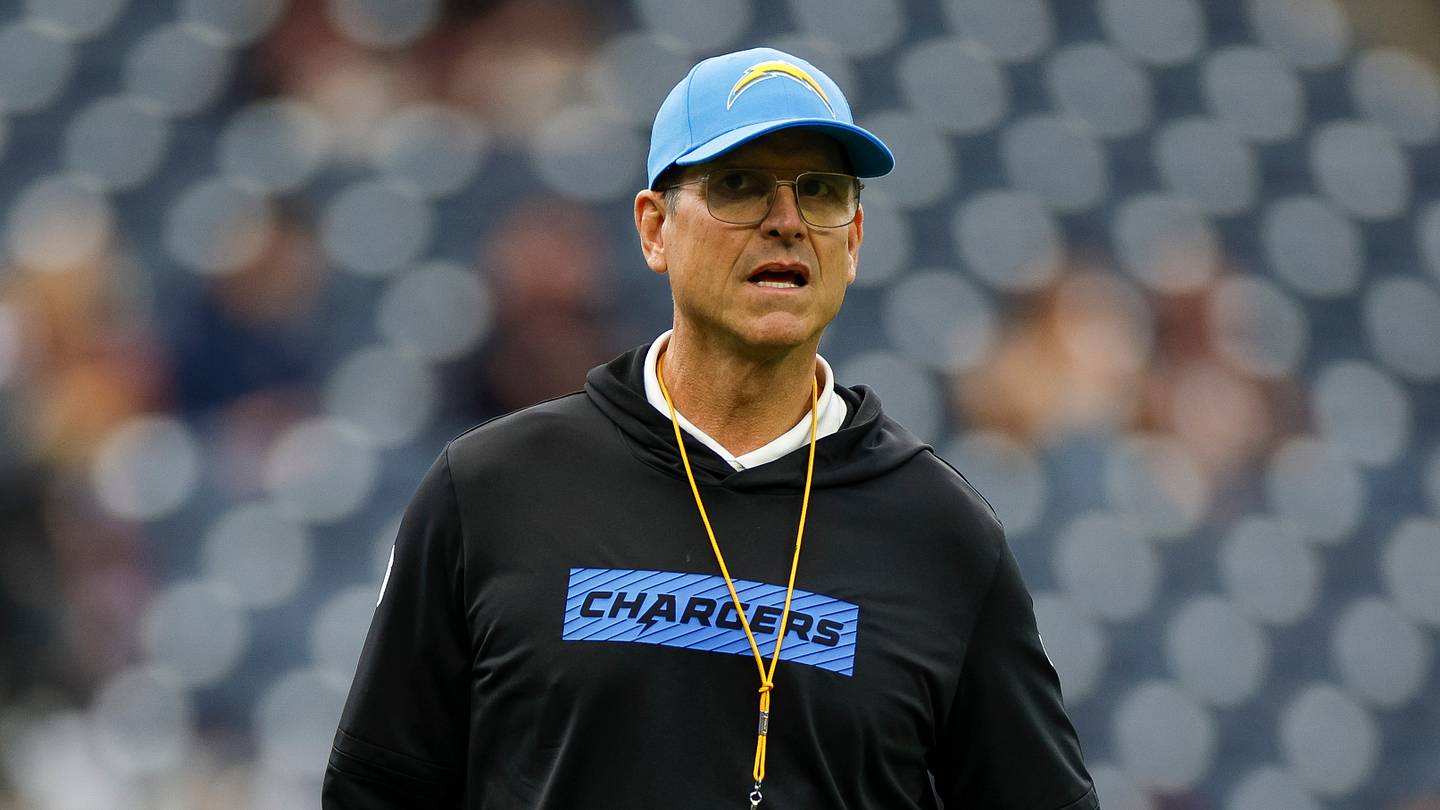 Perfect Chargers free-agent target spurns Bolts to join NFL bottom-feeder