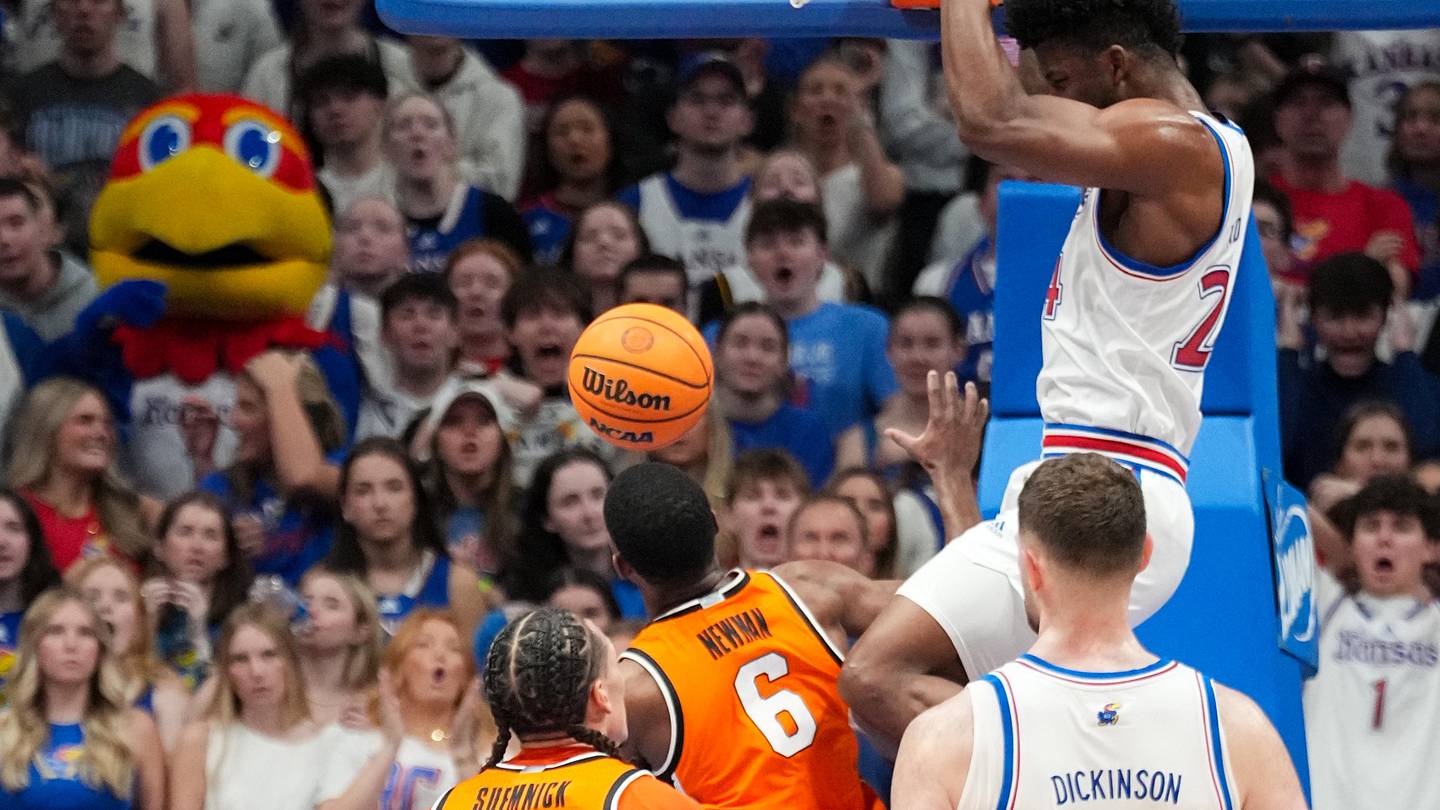 WATCH: Kansas Basketball's Top 5 Plays From the First Half Against OSU