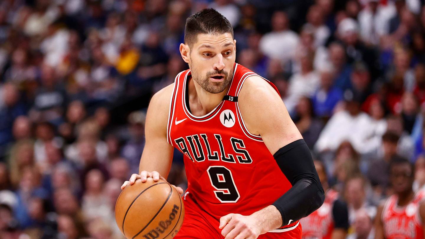 Bulls keep making the same Vucevic mistake and fans are sick of it