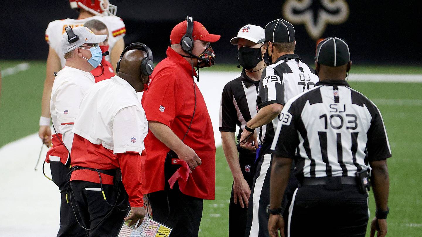 NFL challenge rules: What can a coach challenge (and not)?