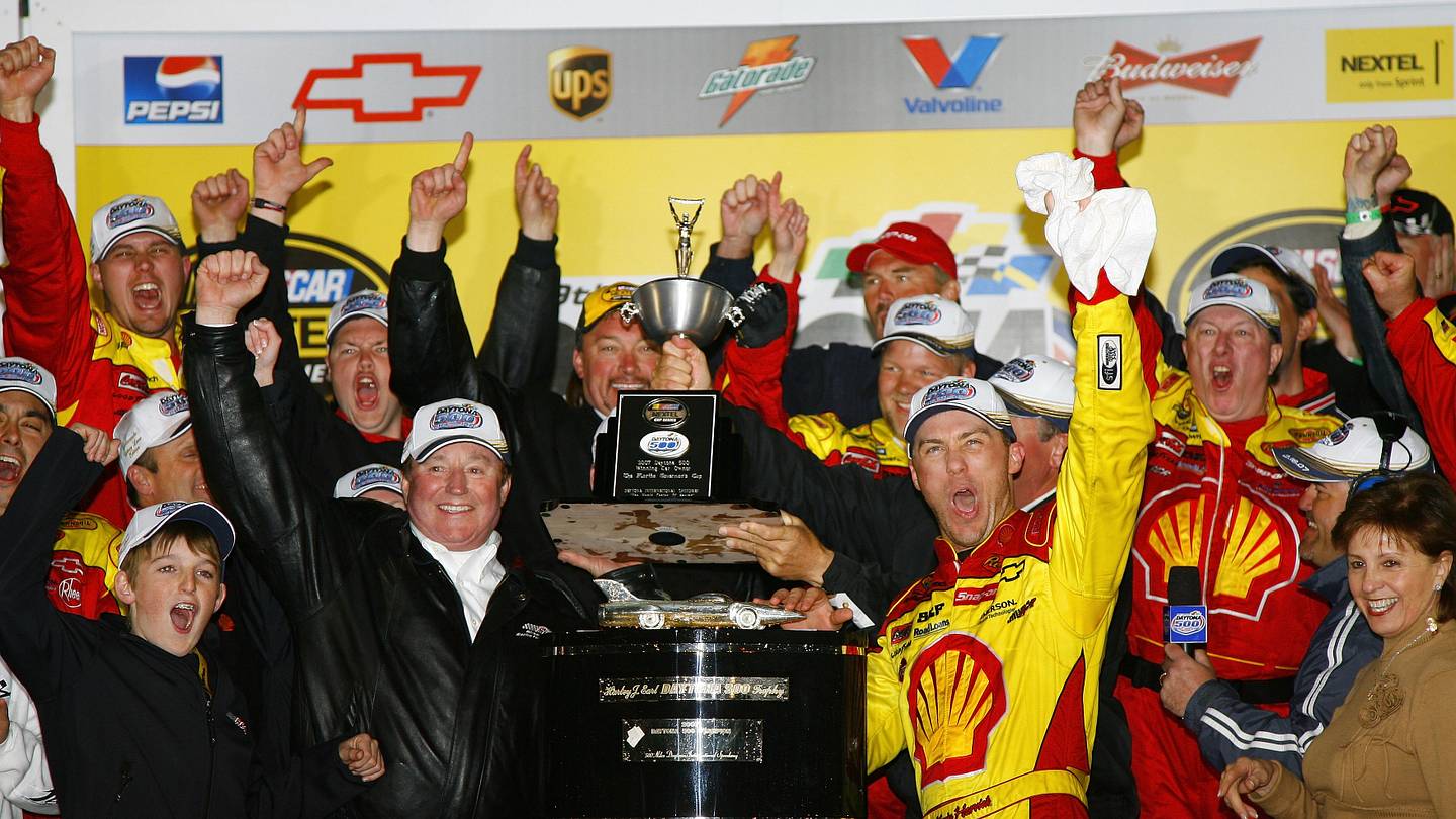 Top 10 greatest NASCAR Cup Series drivers of all-time: 10 honorable ...