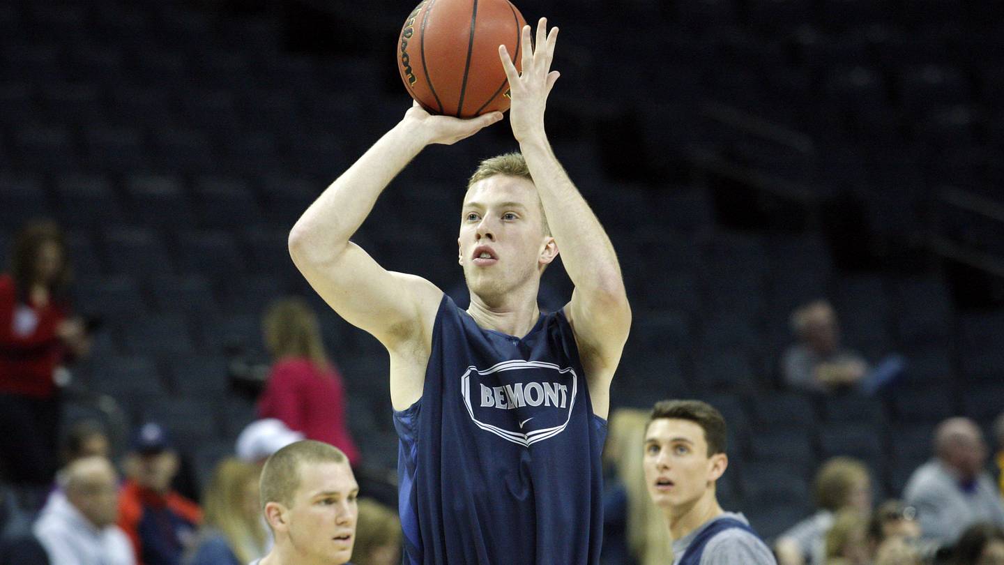 Key Duke assistant lands head coaching job on eve of NCAA Tournament