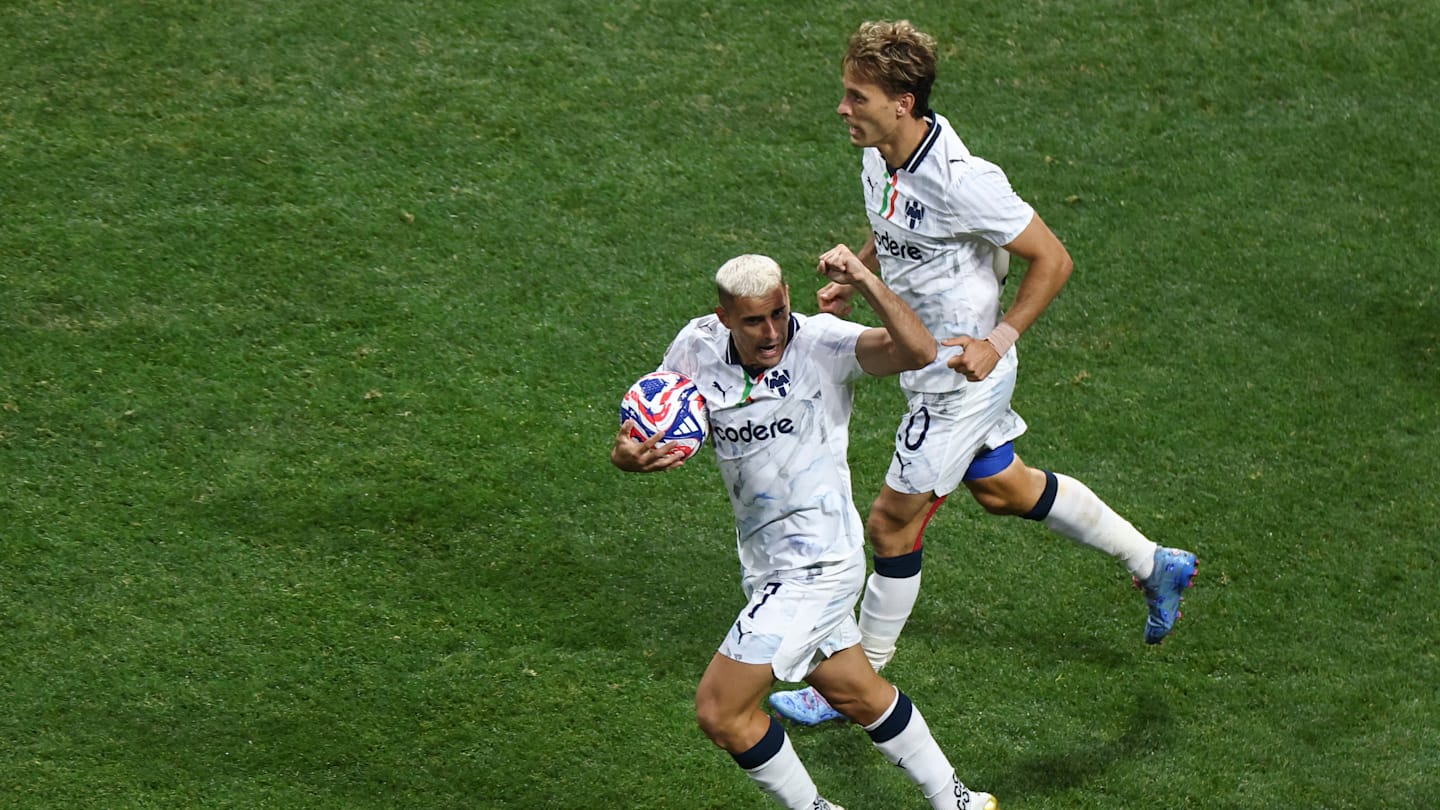 Germán Berterame supera a Sergio Canales y es el máximo goleador de Rayados en el Apertura 2025