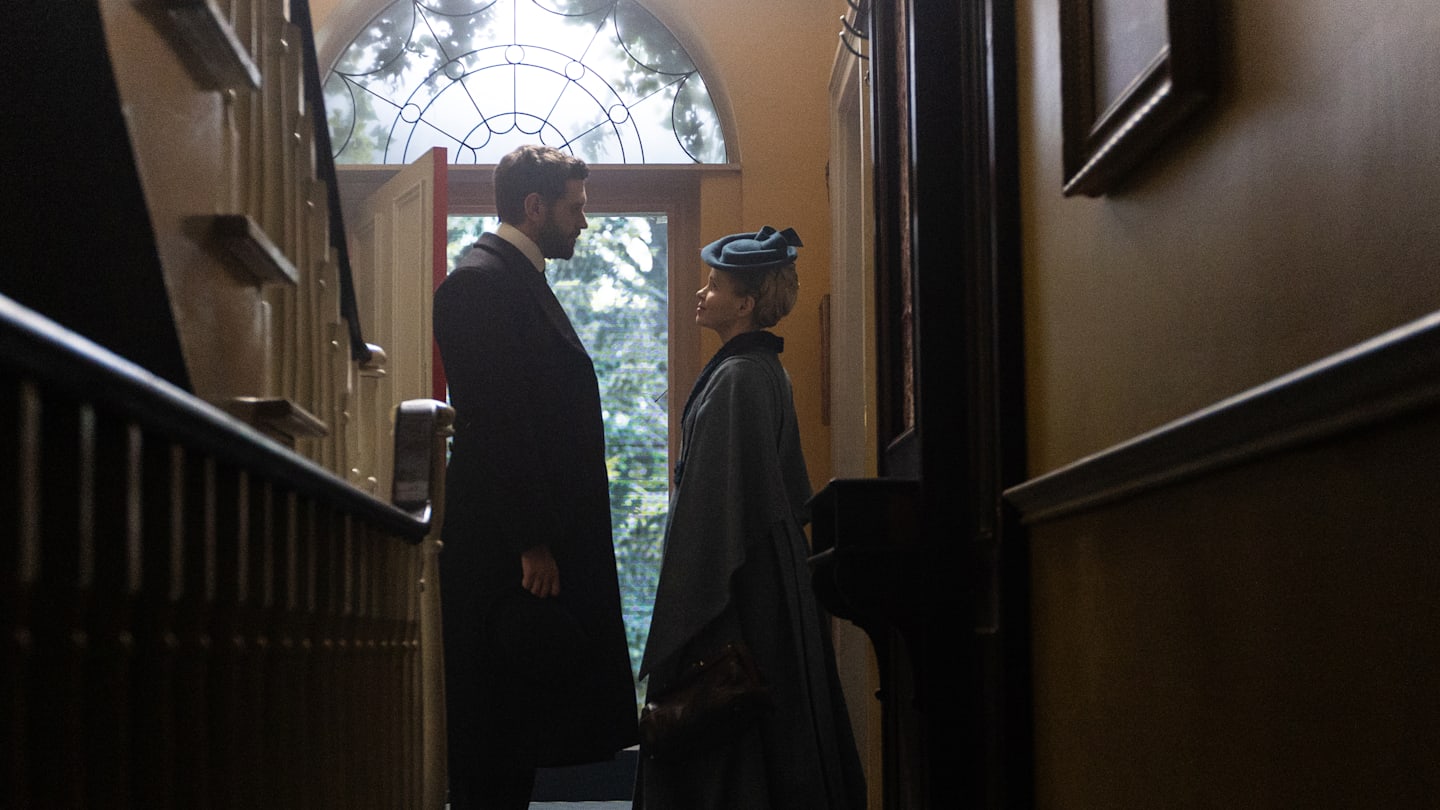 Can Eliza and Blake make their relationship work on Miss Scarlet season 6?