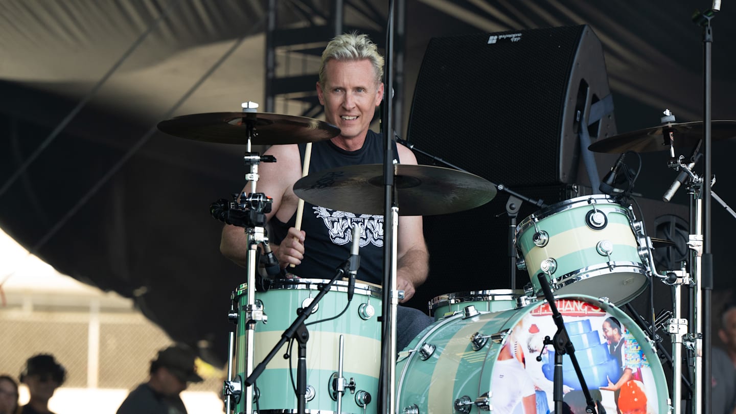 Drummer Josh Freese leaves Foo Fighters to join another rock giant