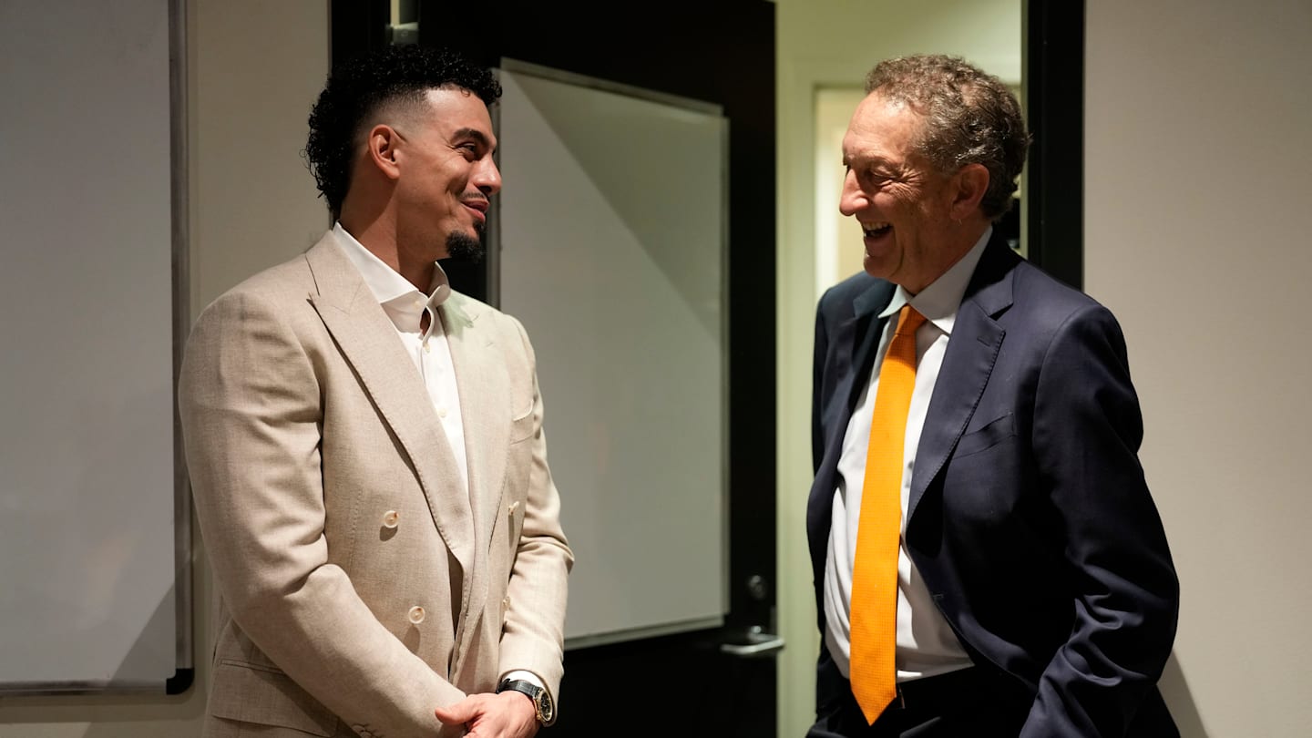 Larry Baer's comments on SF Giants private equity deal sure to ...