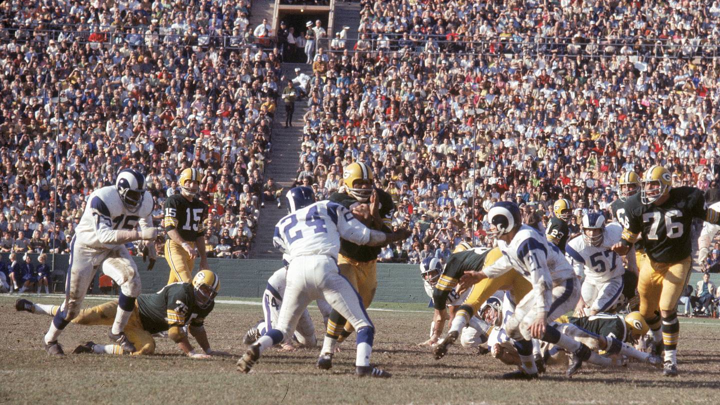 The 10 best cornerbacks in the history of the Los Angeles Rams