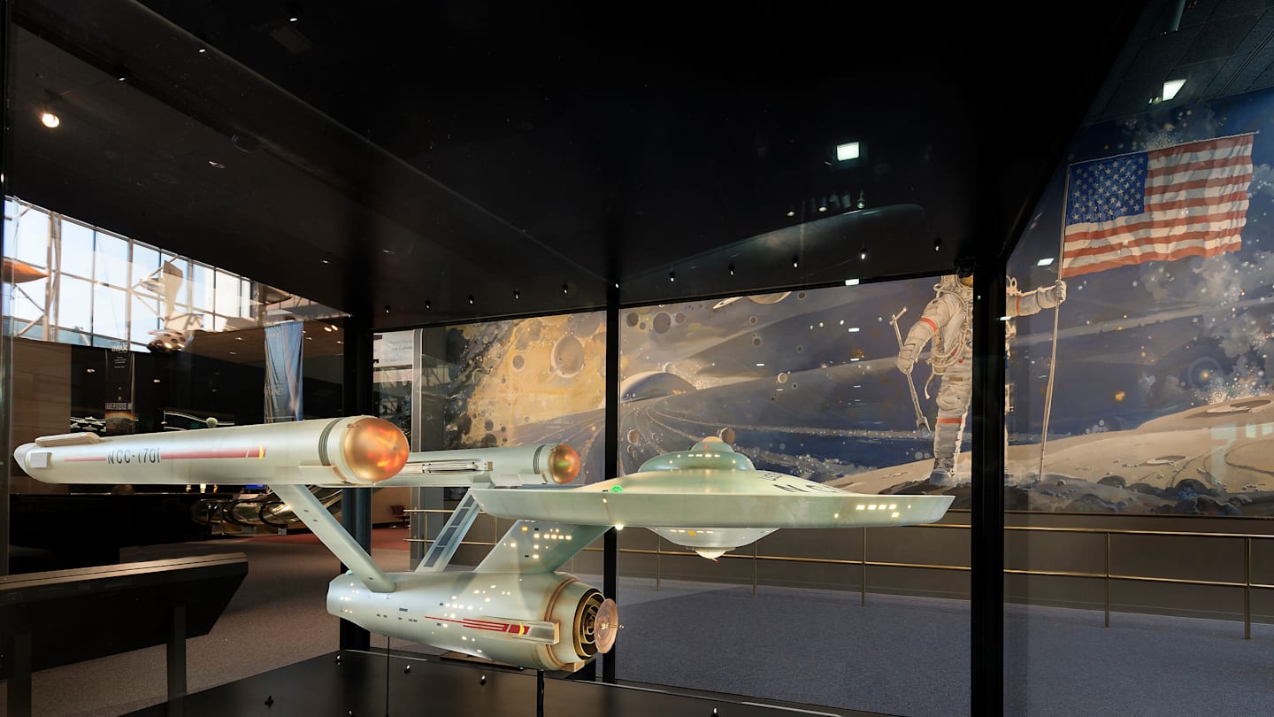 Star Trek gifts you can buy without leaving your house