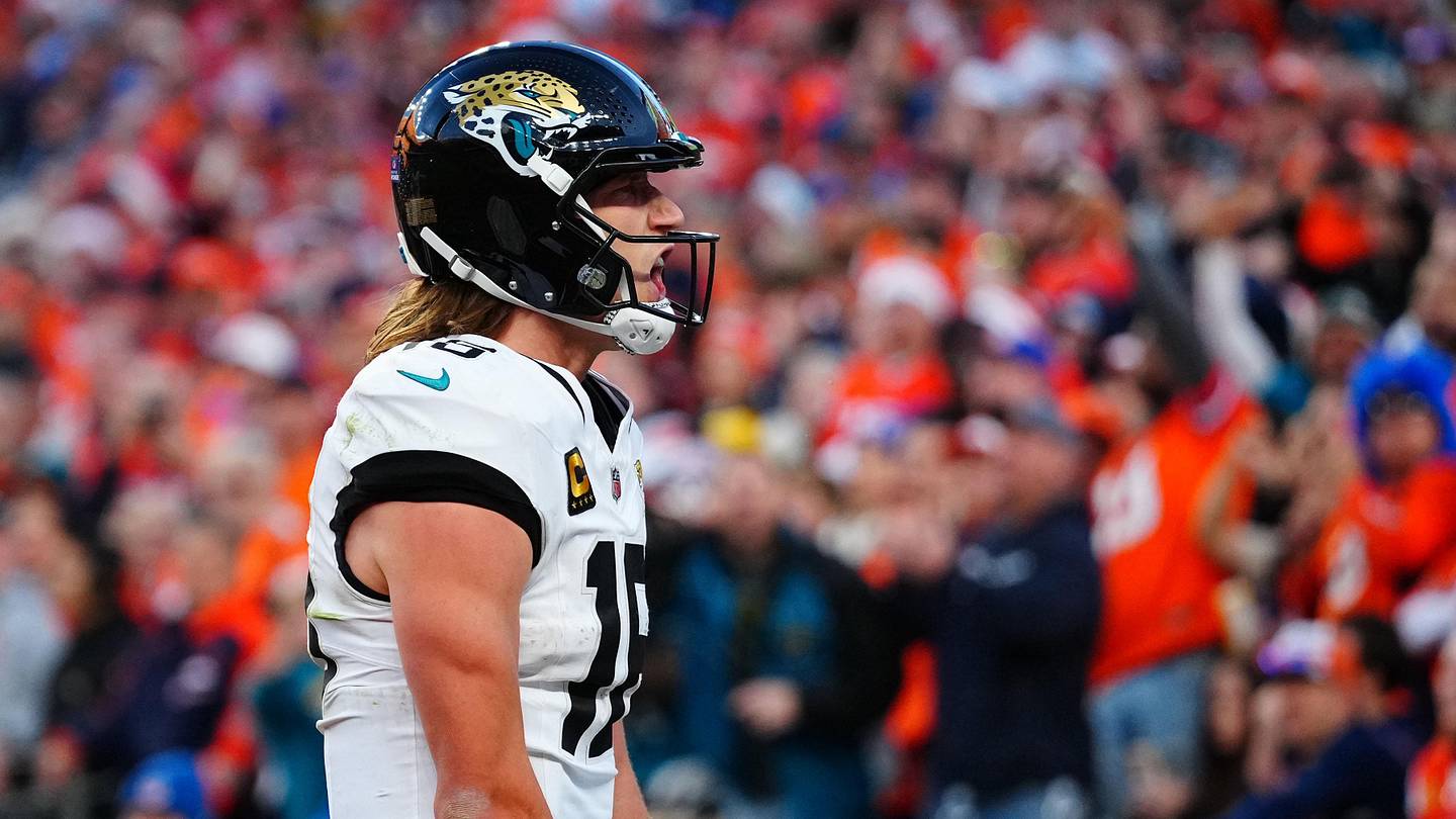 LeSean McCoy is still refusing to acknowledge Jaguars’ Trevor Lawrence ...