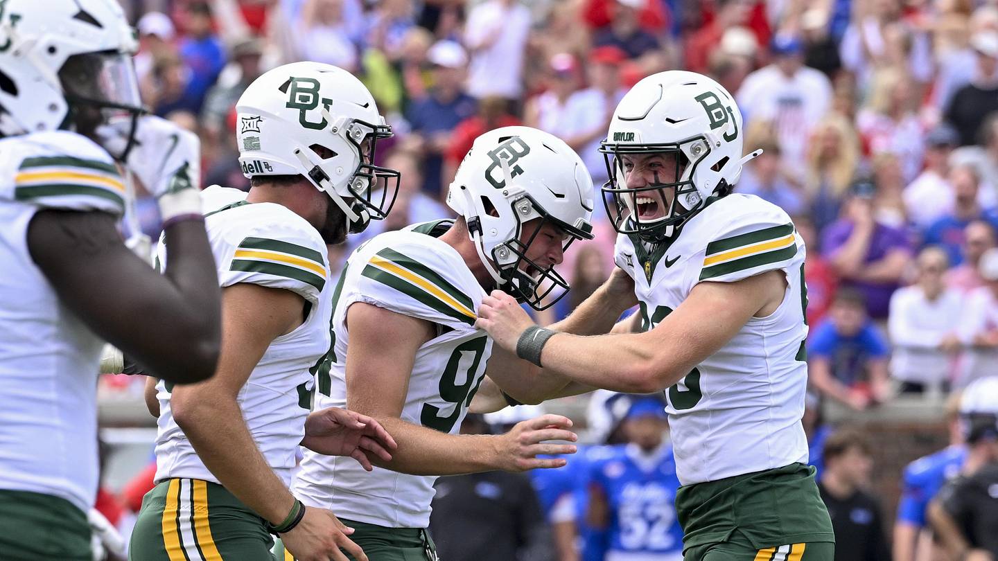 Baylor Football's Projected Award Winner Could Spell Disaster For Bears ...