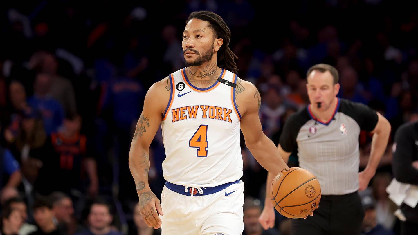 Former Knick Derrick Rose Announces Retirement